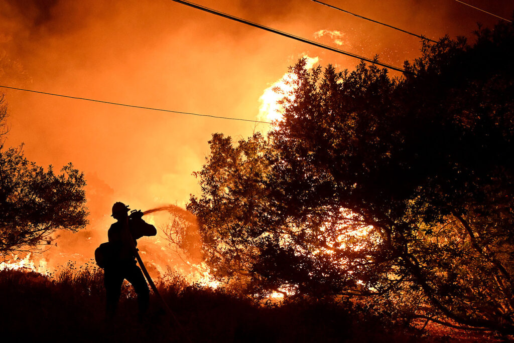 Here's what you need to know about the Airport, Bridge, and Line fires ...